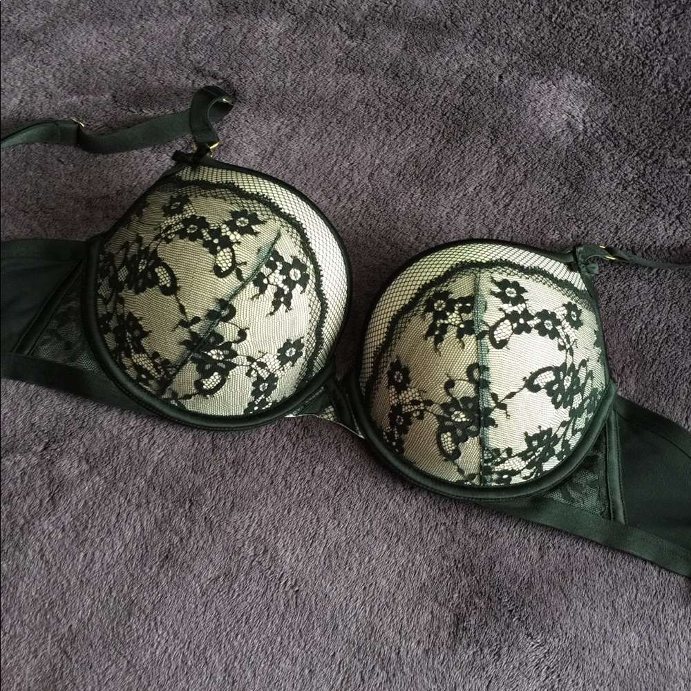 New Vs Runway Bra - Gem